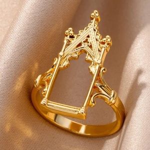 Jewelry | 23 Gold Ornate Castle Ring Fairytale Castle Door Medieval ...